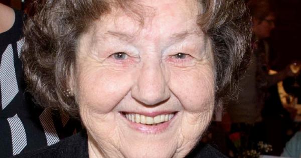 Almost 60 years on, Betty and Billy are still madly in love! - Photo 1 ...