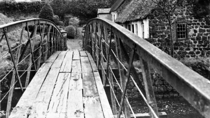 Victorian railway bridge gifted to council - but what about the old ...