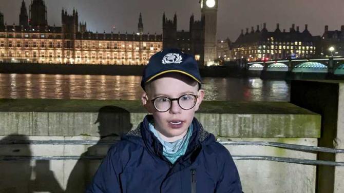Budding journalist Max has his own big news story with major heart op ...